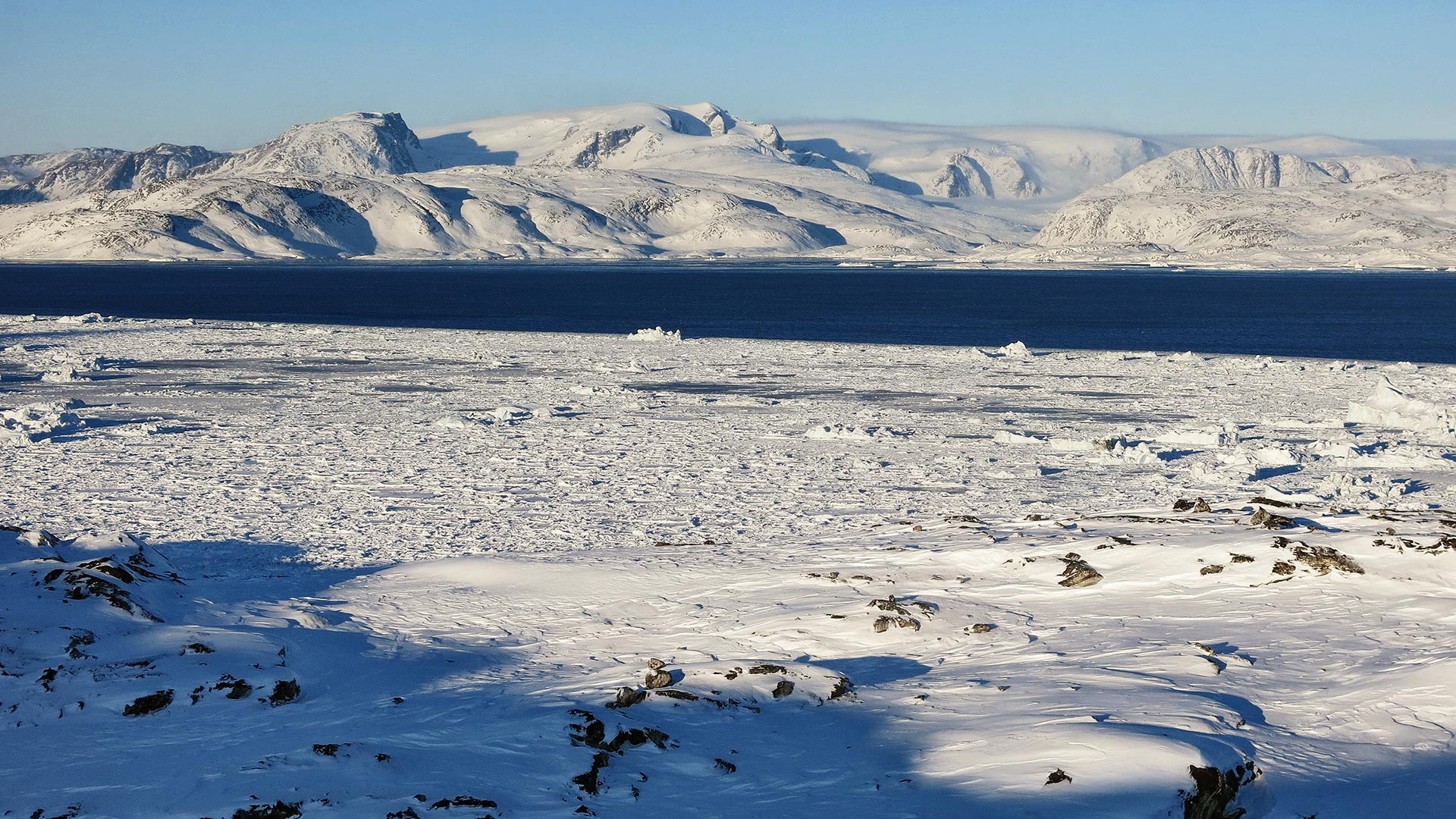 The Red House - skitrekking